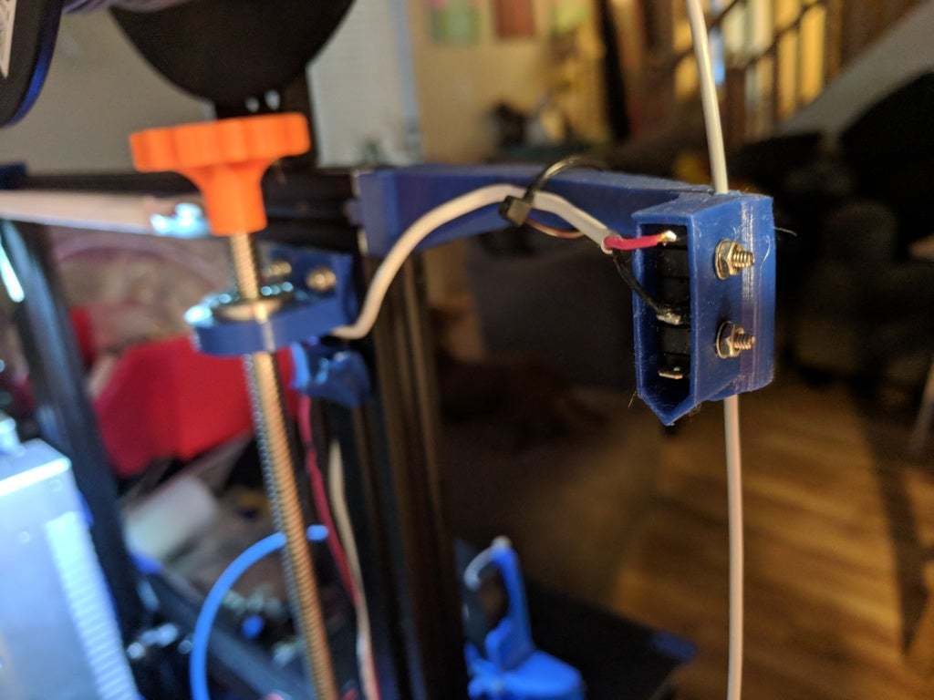 🪢 2020 / Ender 3 Filament Guide With Runout Sensor・Free STL File for ・Cults